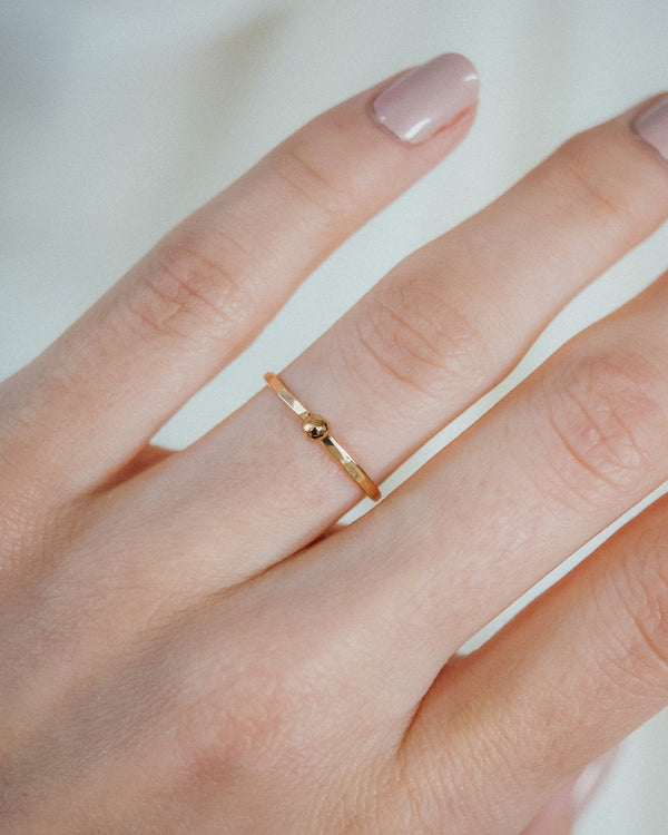 Dot Ring, Solid 14K Gold – Hannah Naomi Jewelry