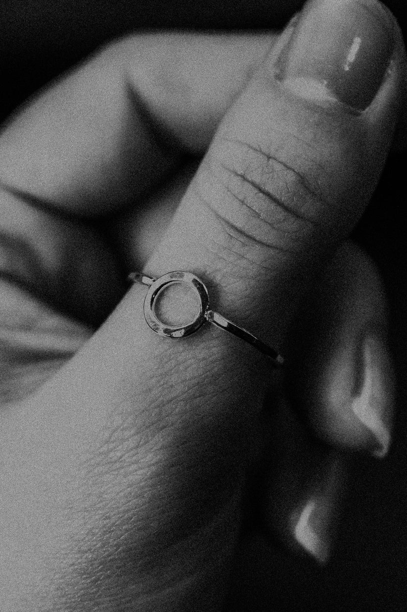 Mini Circle Ring, Sterling Silver – Hannah Naomi Jewelry